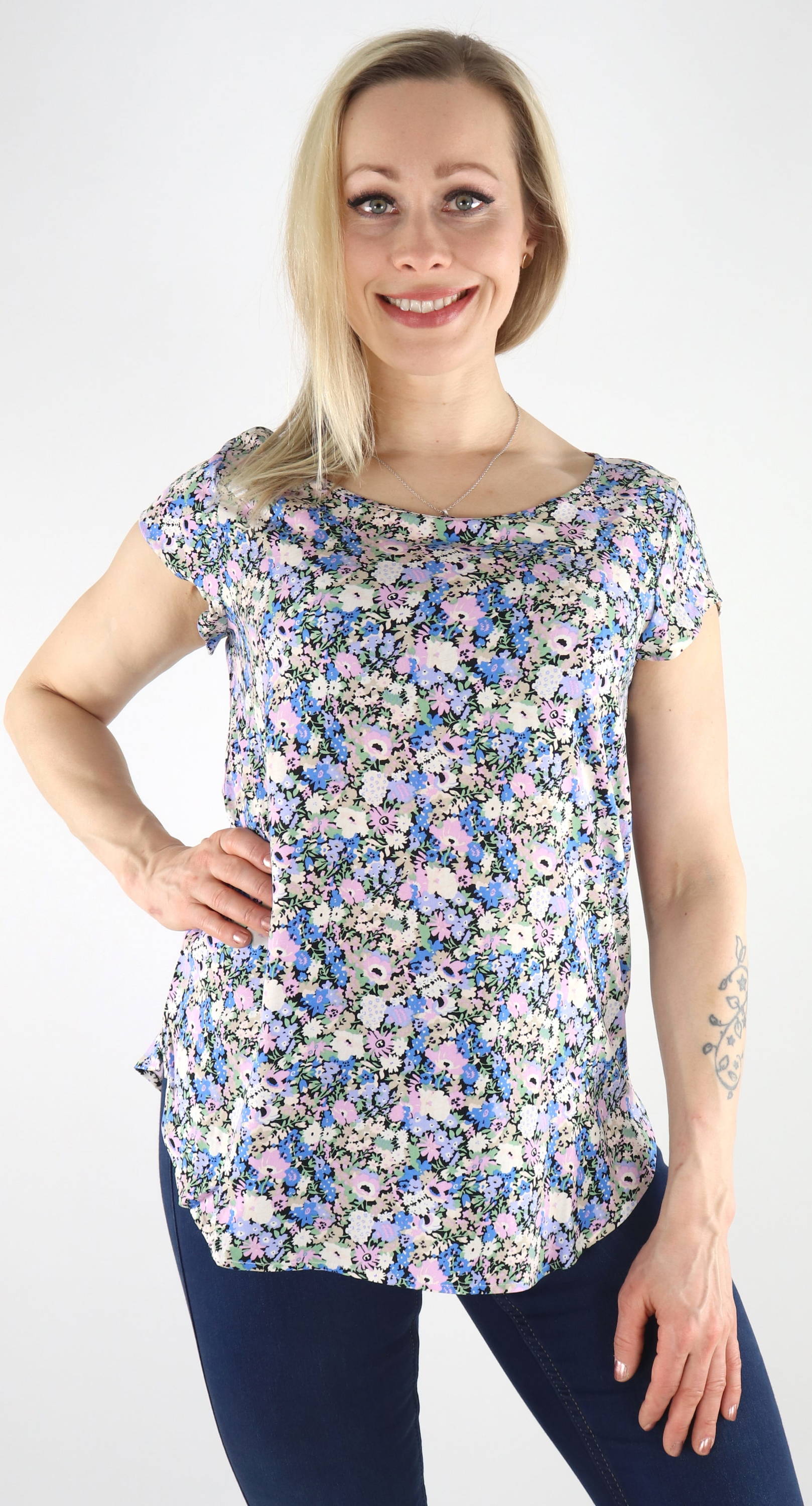 Only T-Shirt Nova life Super Sonic ruby - Stilettoshop.eu webstore